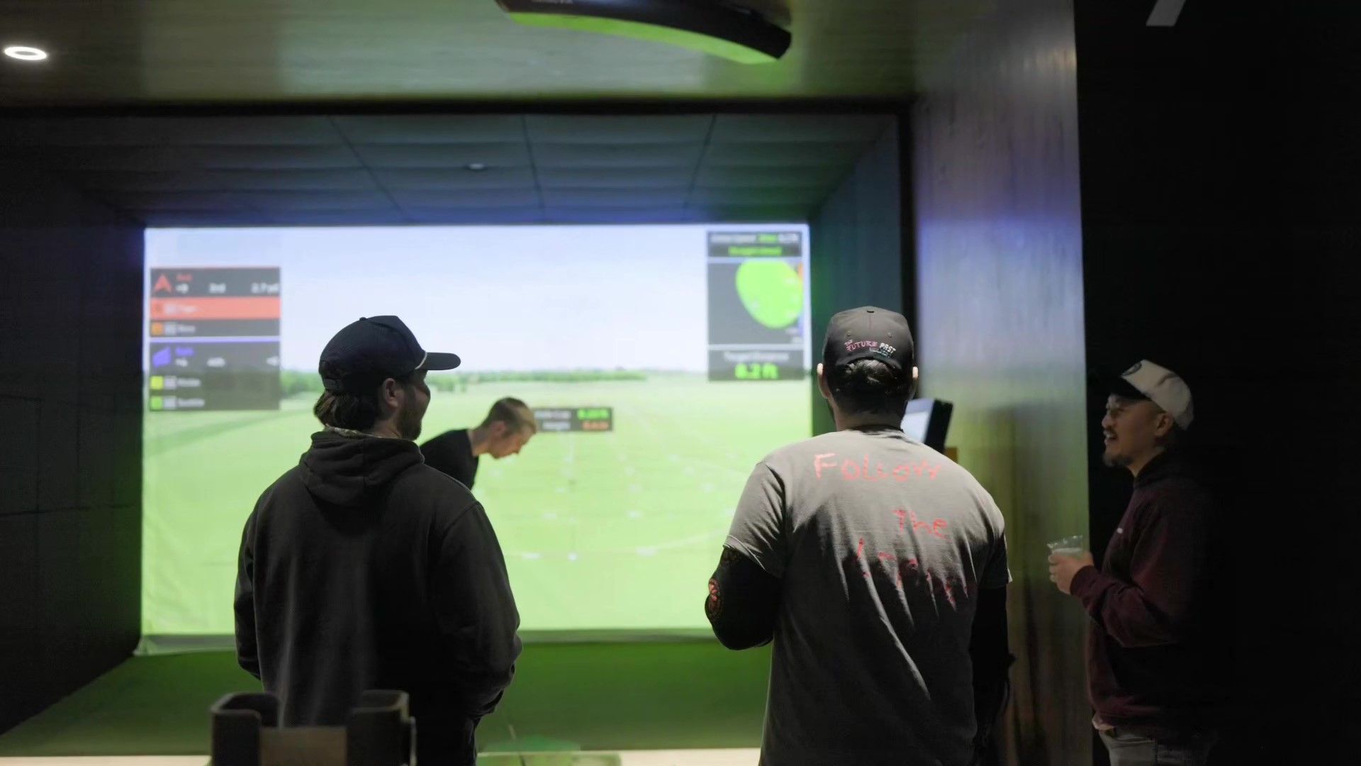 The Ultimate Indoor Golf Simulator Experience | Play Golf VX